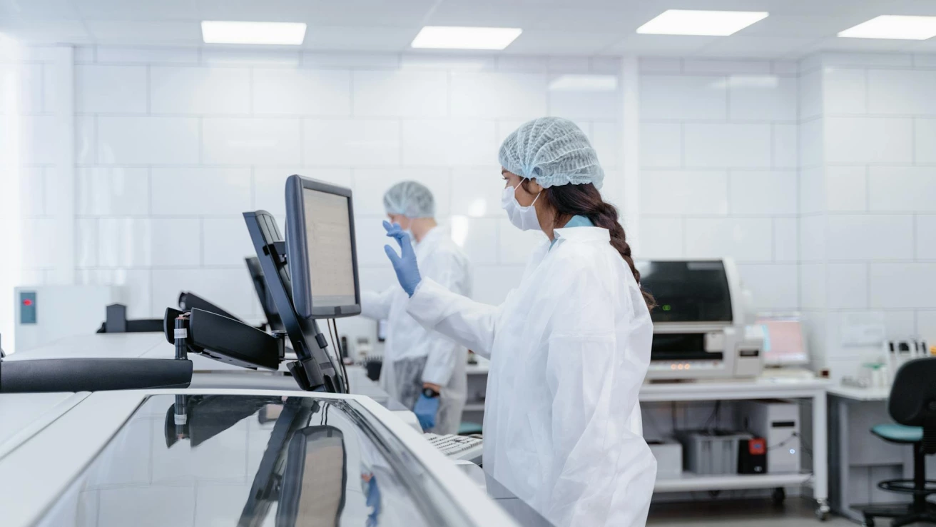 SPP1+ Macrophages Identified in Ulcerative Colitis Reveal Crosstalk ...